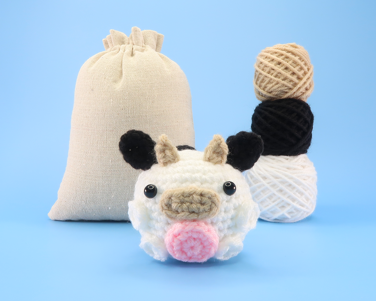 Cow Crochet Kit & Pattern | Beginner Crochet Kit | Animal Crochet Store