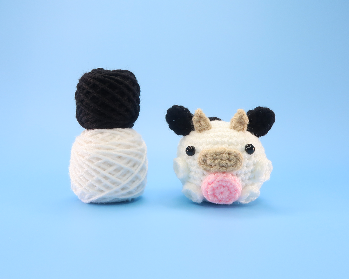 Cow Crochet Kit & Pattern | Beginner Crochet Kit | Animal Crochet Store