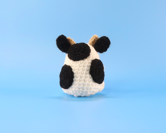 Cow Crochet Kit & Pattern | Beginner Crochet Kit | Animal Crochet Store